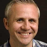 The Gratitude Trick that Boosts Mood and Sleep > David R. Hamilton PhD